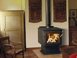 Quadra-Fire | 3100 Millennium Wood Stove - EPA 2020 Long-Burning